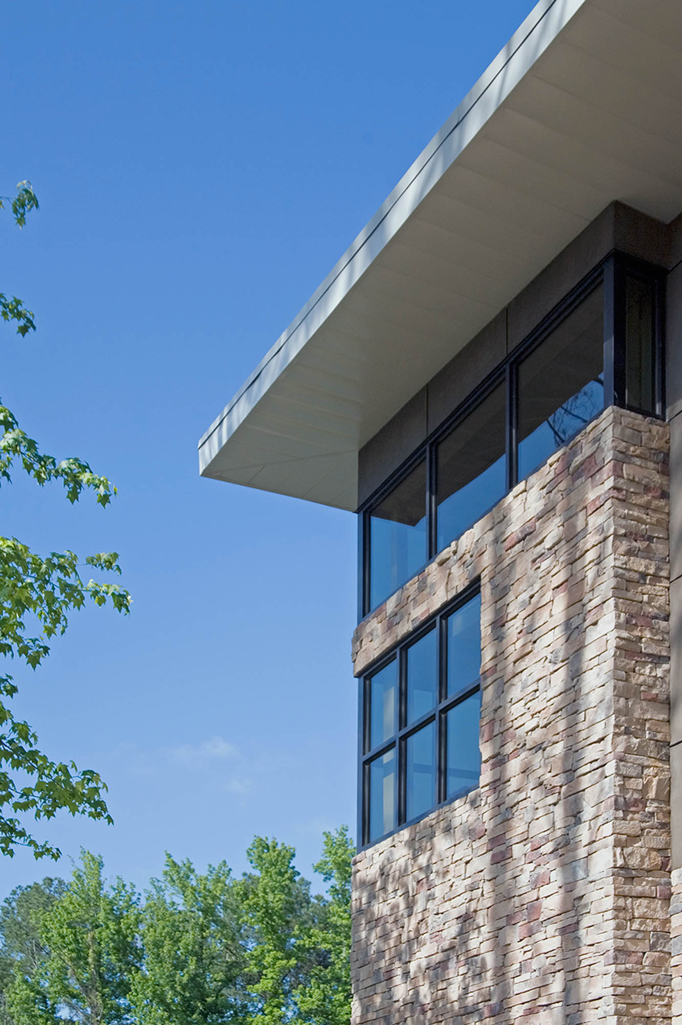 BLR Further – Black Design Architecture